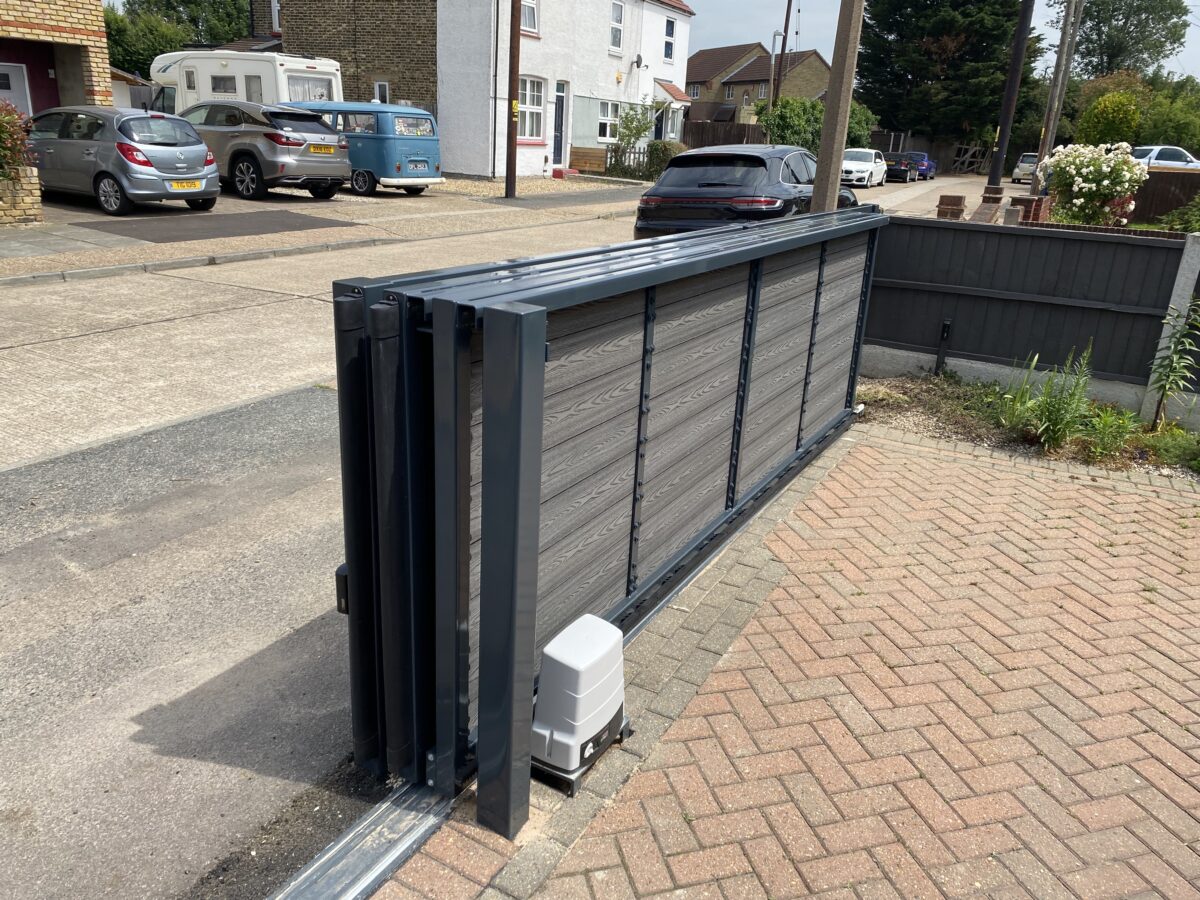 Automatic Telescopic Sliding Gate – Thurrock - Essex Artisan